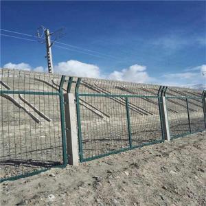 河北厂家供应铁路护栏网 铁路防护栅栏 8002铁路边框护栏网 质量保证 可全国发货