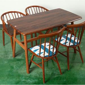 实木铁皮 金属仿木桌子 金属仿木椅子